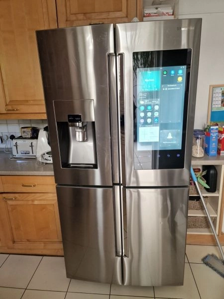 Samsung RF56M9540SR 550L Fridge Freezer Family Hub American Style [Wifi ...